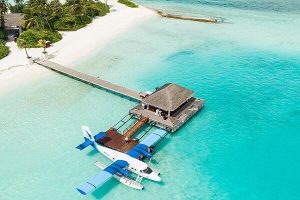 10 Closest Island Resorts to Male International Airport [Nearest]
